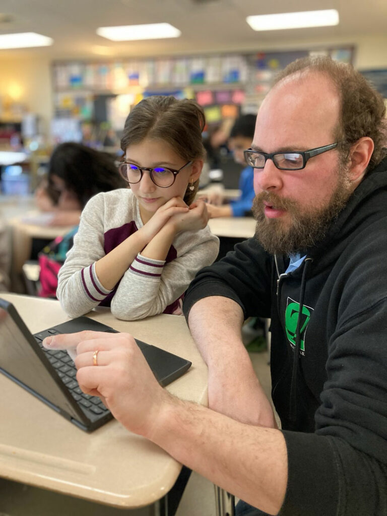 Master of Fine Arts: The Apprenticeship Model – Touchstone Theatre