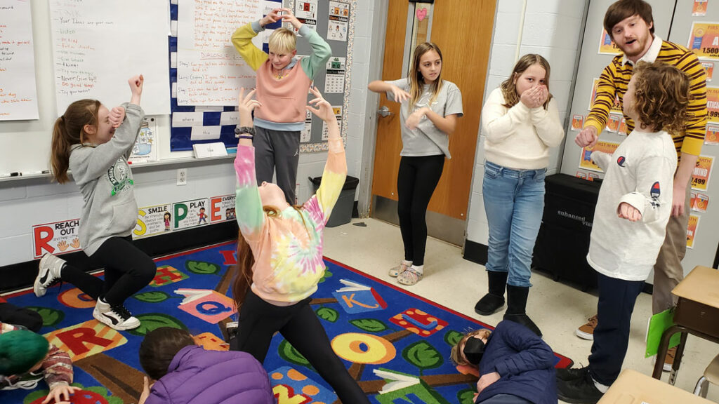 Master of Fine Arts: The Apprenticeship Model – Touchstone Theatre